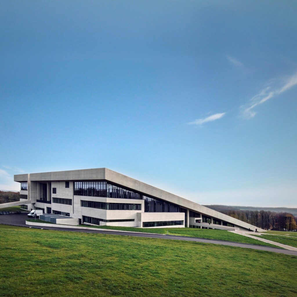 Travel Info - Next Library